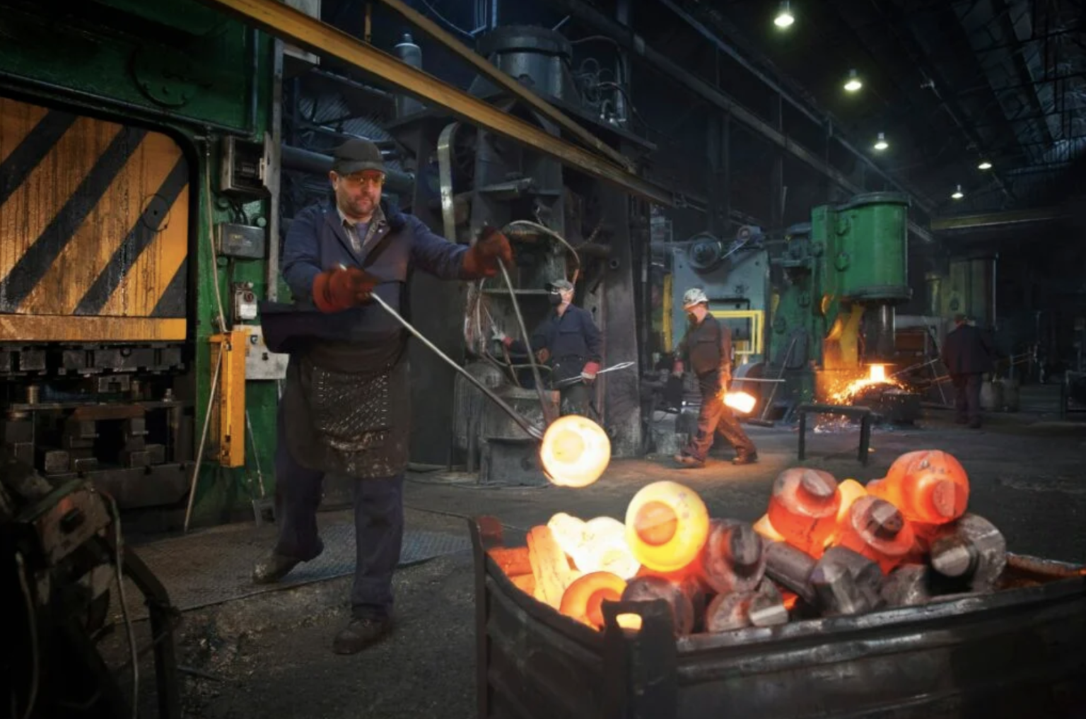 What is Forging and Metal Preforming - ForgingWorks.com -Manufacturer ...